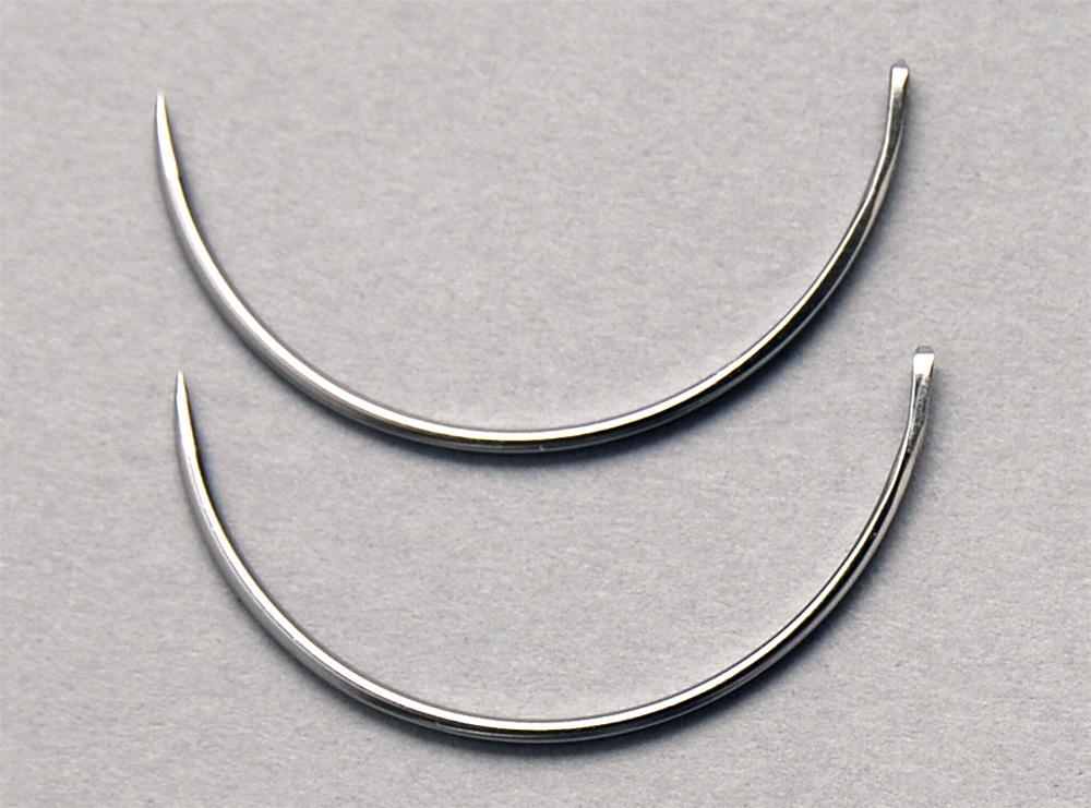 Kelly's Intestinal Taper Point Needles | Medline