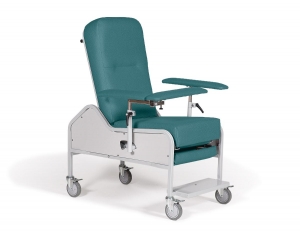 Extra-Wide Reclining Blood Draw Chair | Medline Industries, Inc.